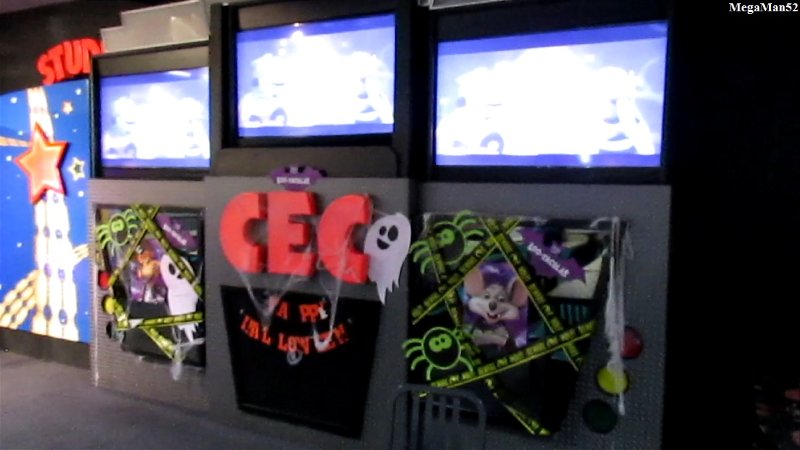 Chuck E. Cheese Birthday and "Boo-tacular" Halloween Event - MegaMan52 ...