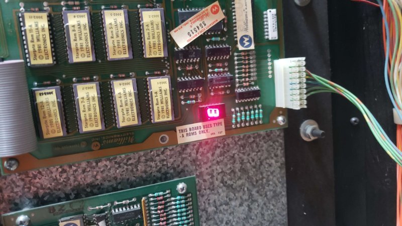 Williams Stargate - Not booting - SNESNESCUBE64's repair logs - Video ...