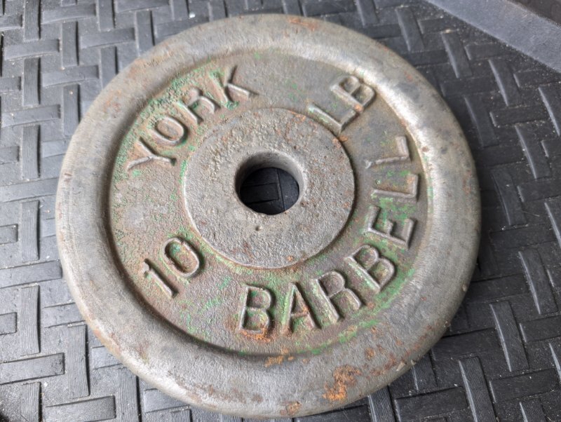 Removing rust and re-painting weights - Everything Else - Video Game Sage